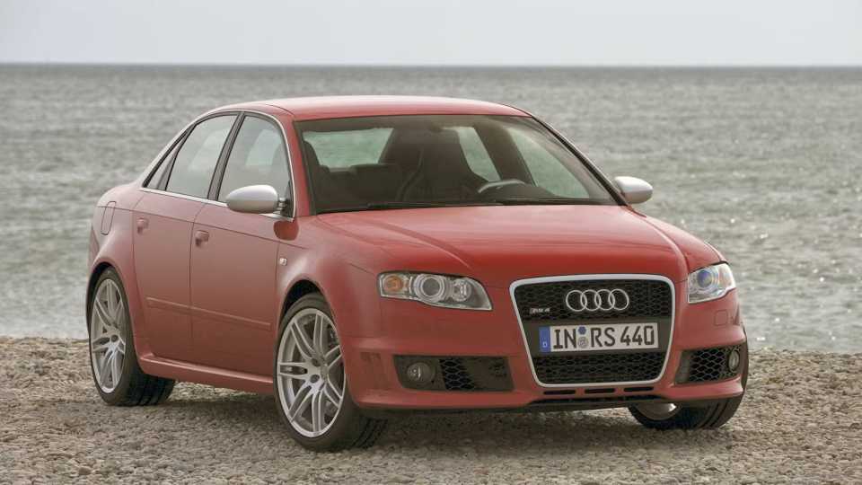 Here's How The 2027 Audi RS5 Stacks Up Against The B7 RS4