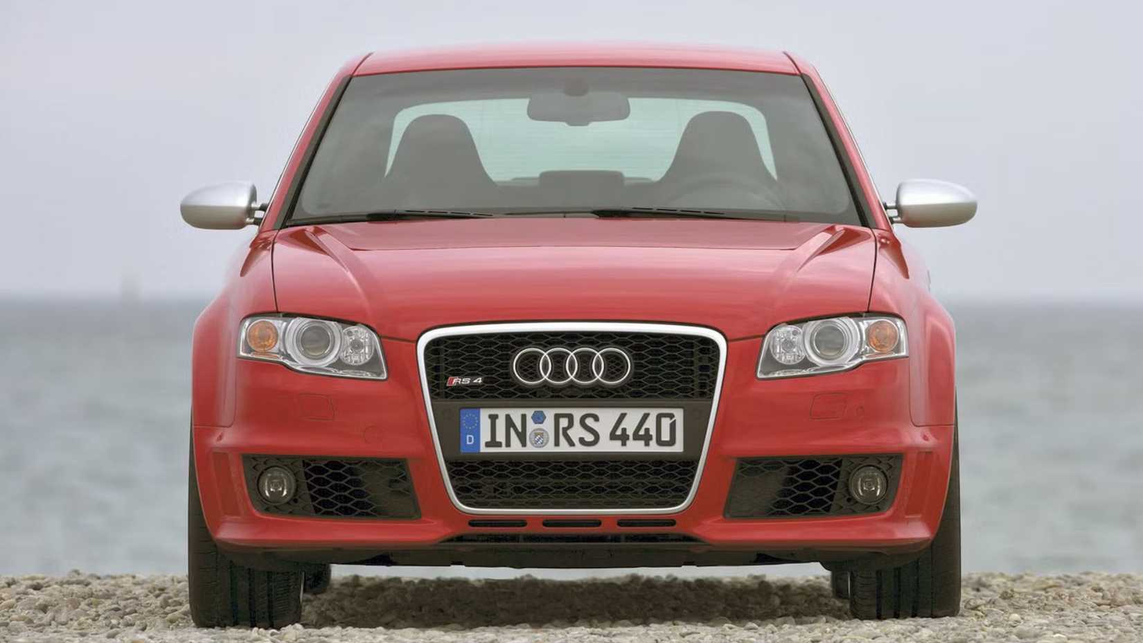 2008 Audi RS4 Sedan Pricing, Photos & Specs