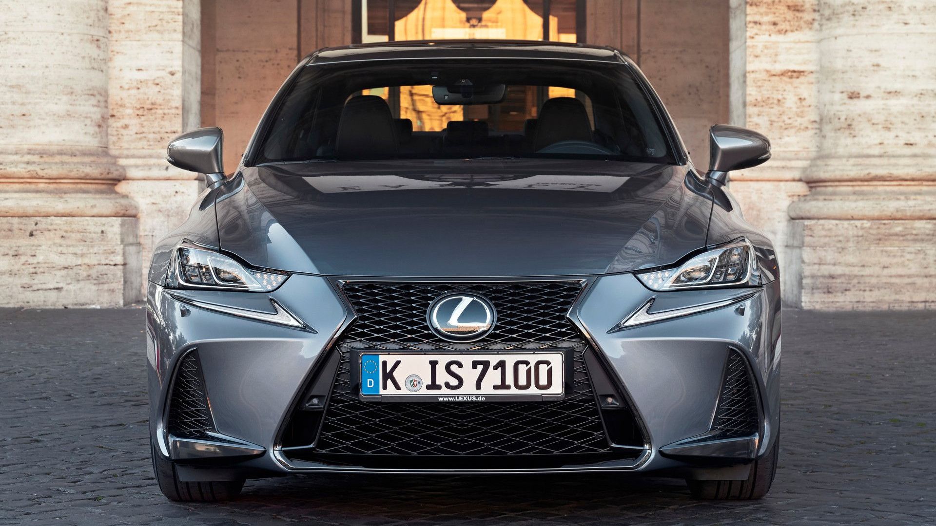 2025 Ford F-150 Lightning Specs & Trims