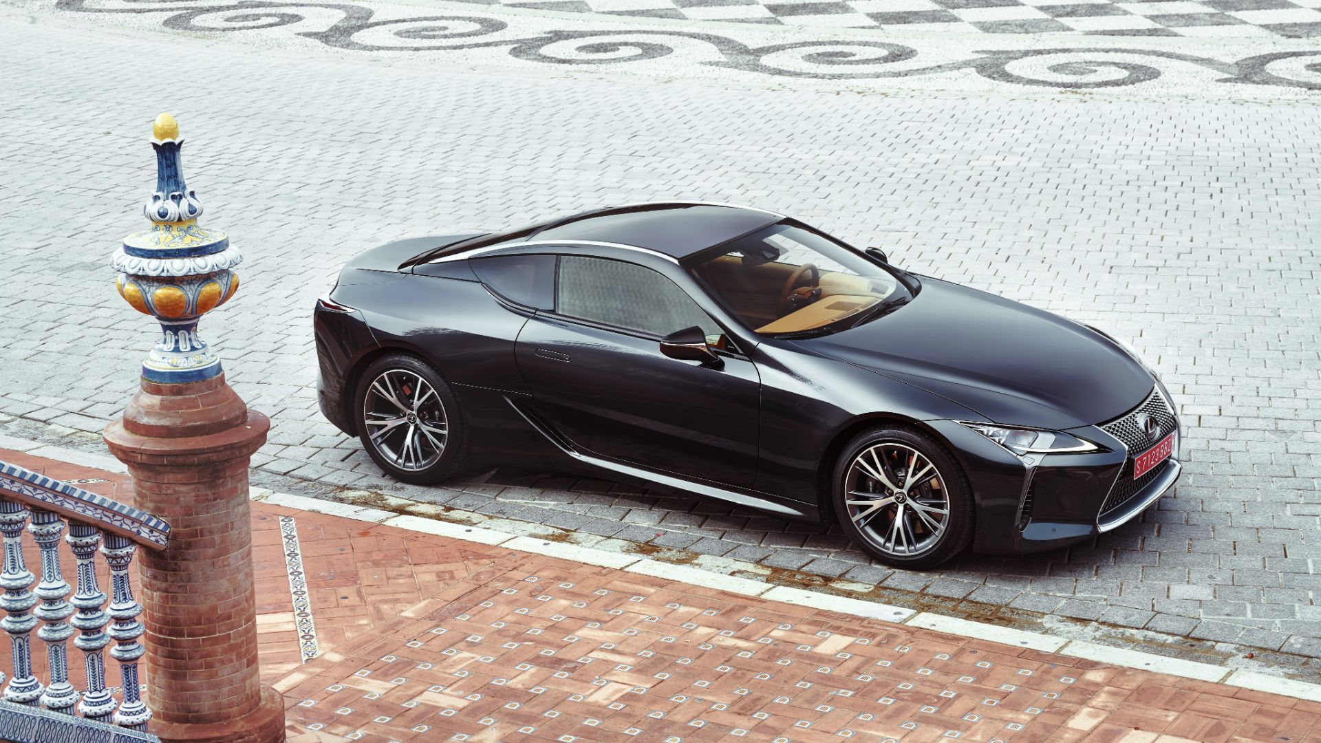 2018 Lexus LC Coupe Pricing, Photos & Specs