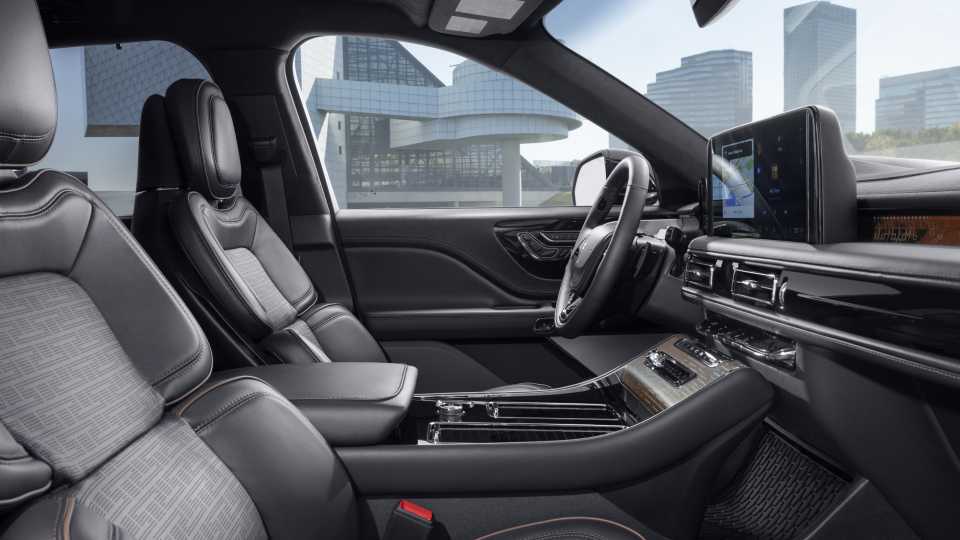2025 Lincoln Aviator Pricing, Photos & Specs