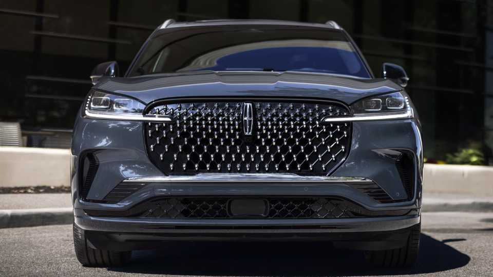2025 Lincoln Aviator Pricing, Photos & Specs