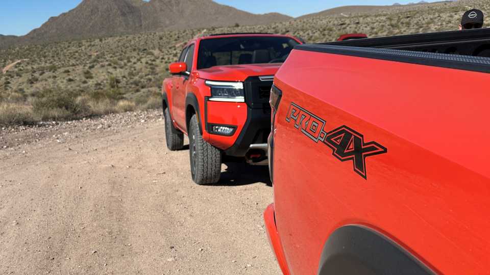 2025 Nissan Frontier Pricing, Photos & Specs