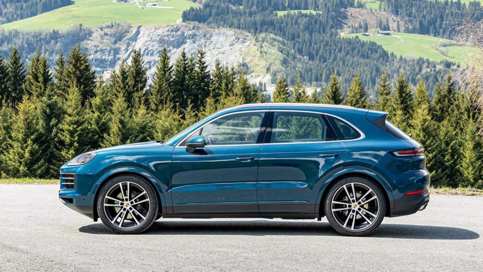2025 Porsche Cayenne Images: Interior And Exterior Gallery