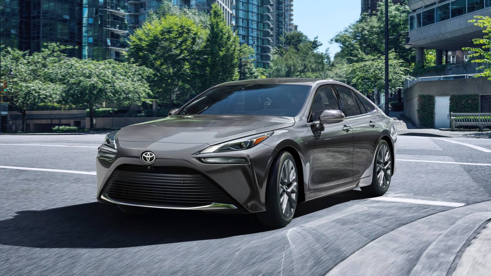 Toyota Ditches The Pricey Mirai Limited For 2025, Keeps The XLE Model