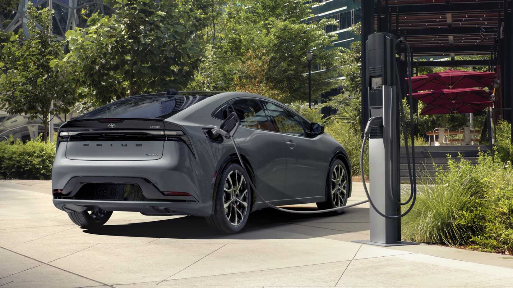 Toyota's Heaviest Plug-In Hybrid Quietly Out-Ranges Its Own Prius Flagship