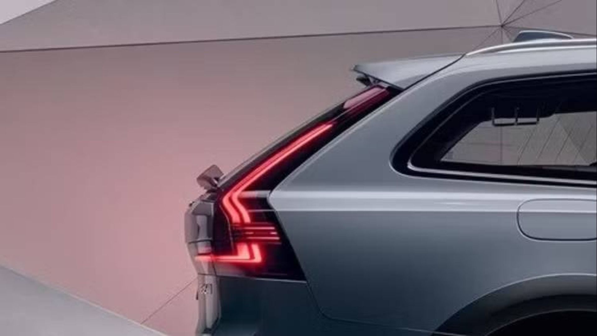 2025 Volvo V90 Cross Country Pricing, Photos & Specs