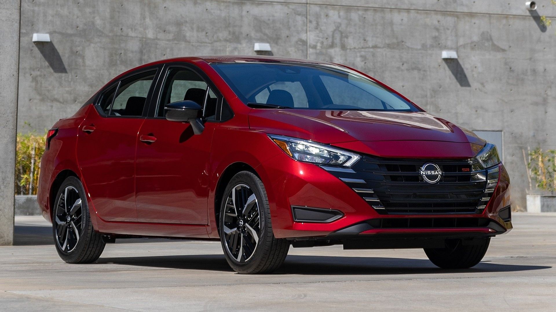 2025 Nissan Versa Sedan Pricing, Photos & Specs