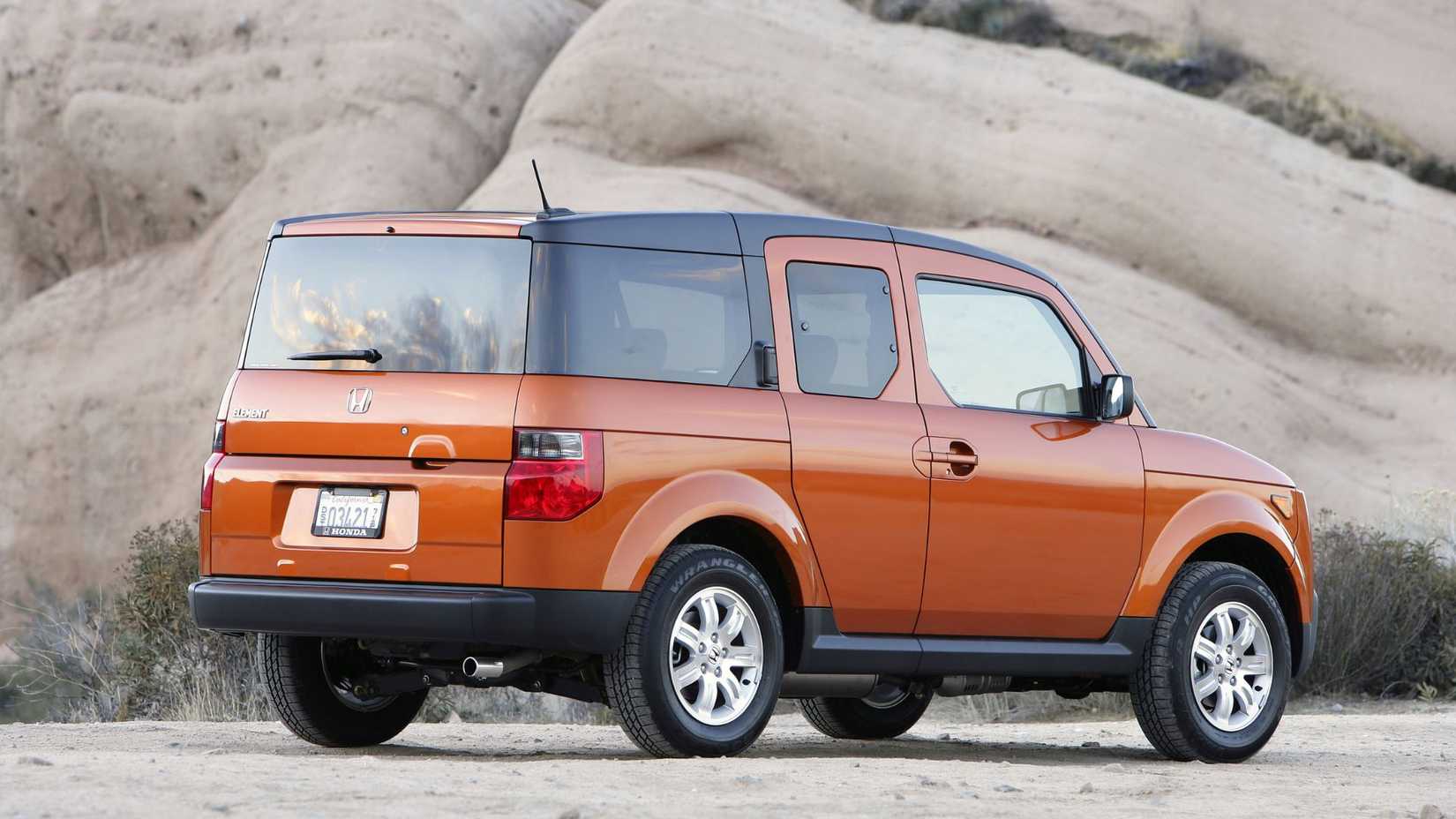 A Used Honda Element Is Ideal For Families On A Tight Budget