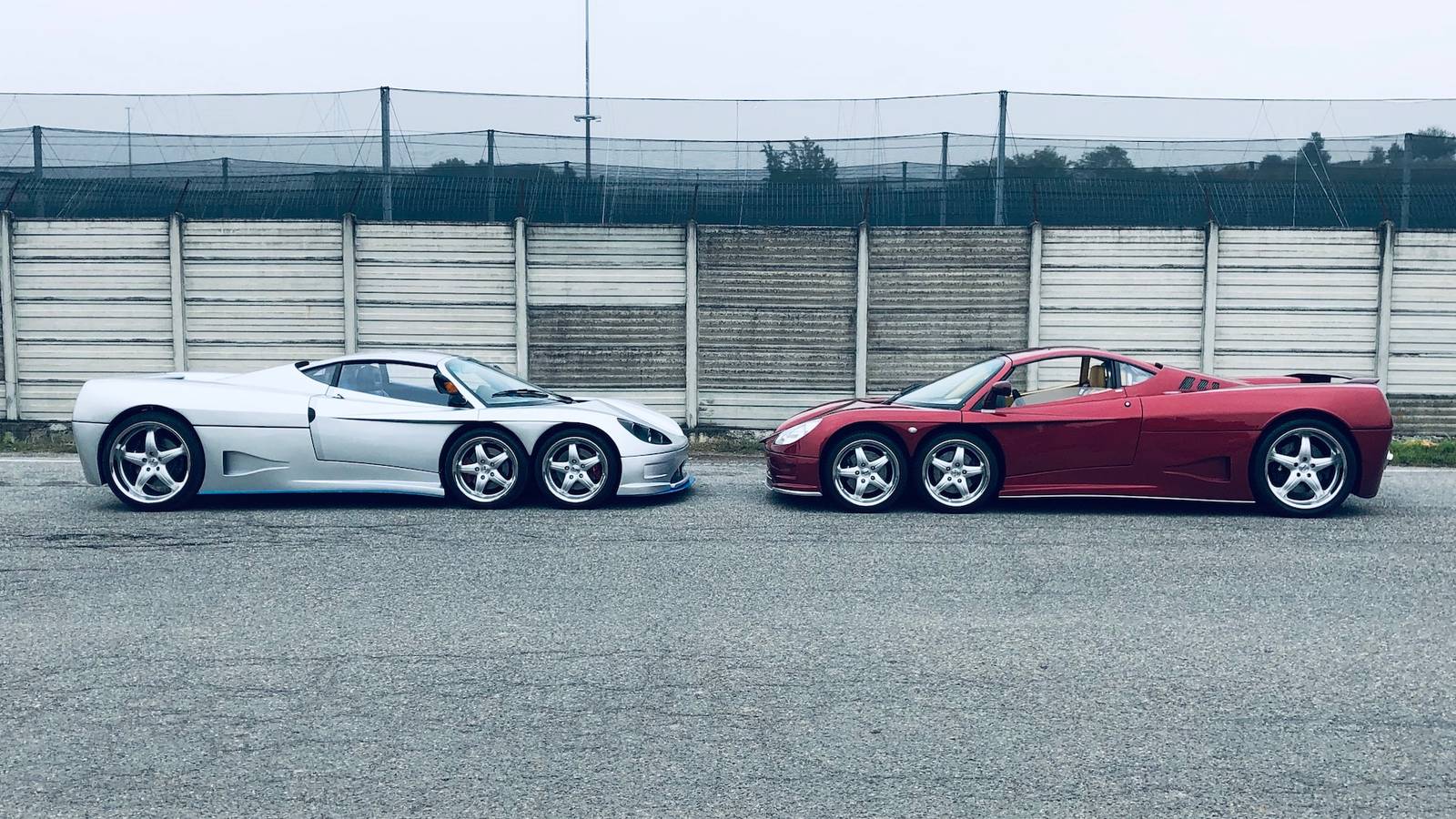 You Can Count The Number Of Factory 6-Wheel Road Cars In The World On ...