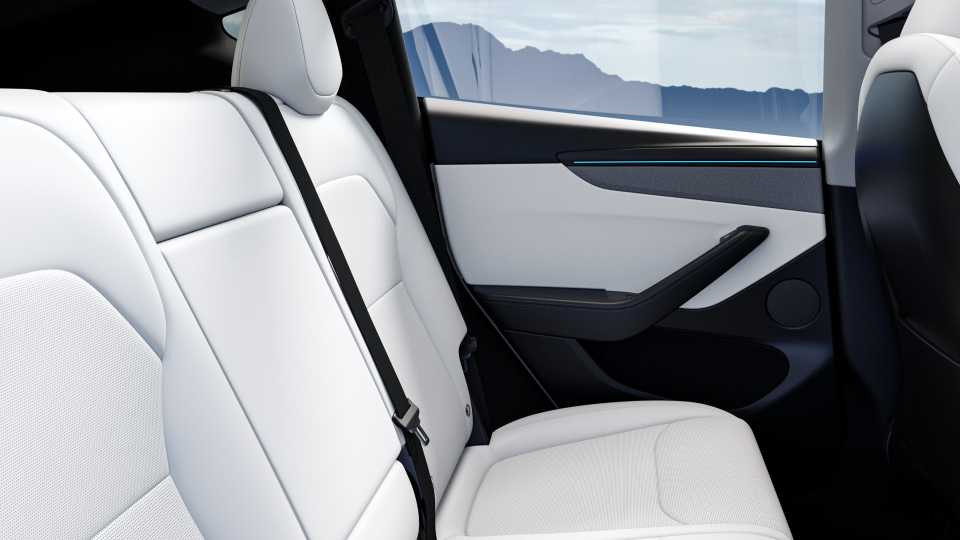 2026 Tesla Model Y Pricing, Photos & Specs