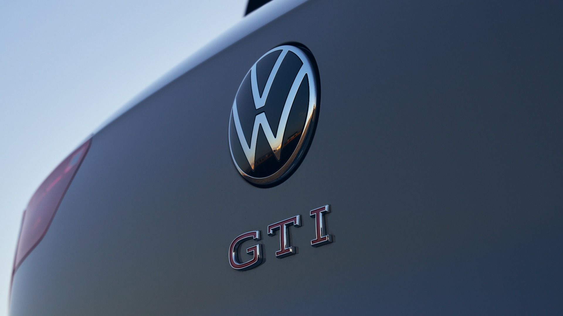 2025 Volkswagen Golf GTI Pricing, Photos & Specs