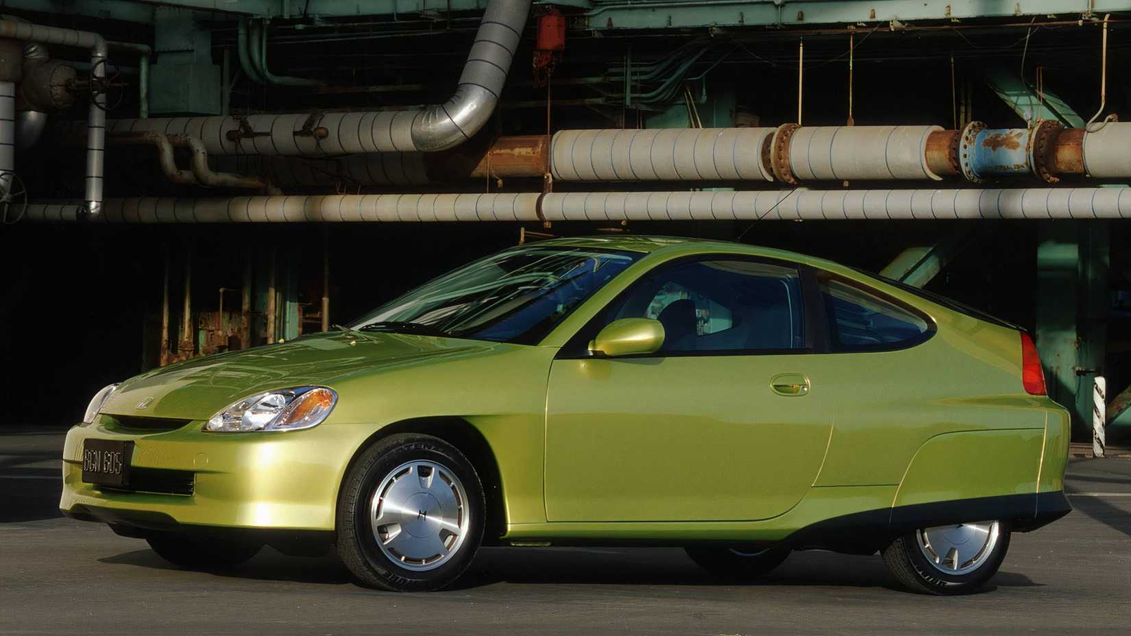 This Honda Insight Has Nearly 1 Million Miles
