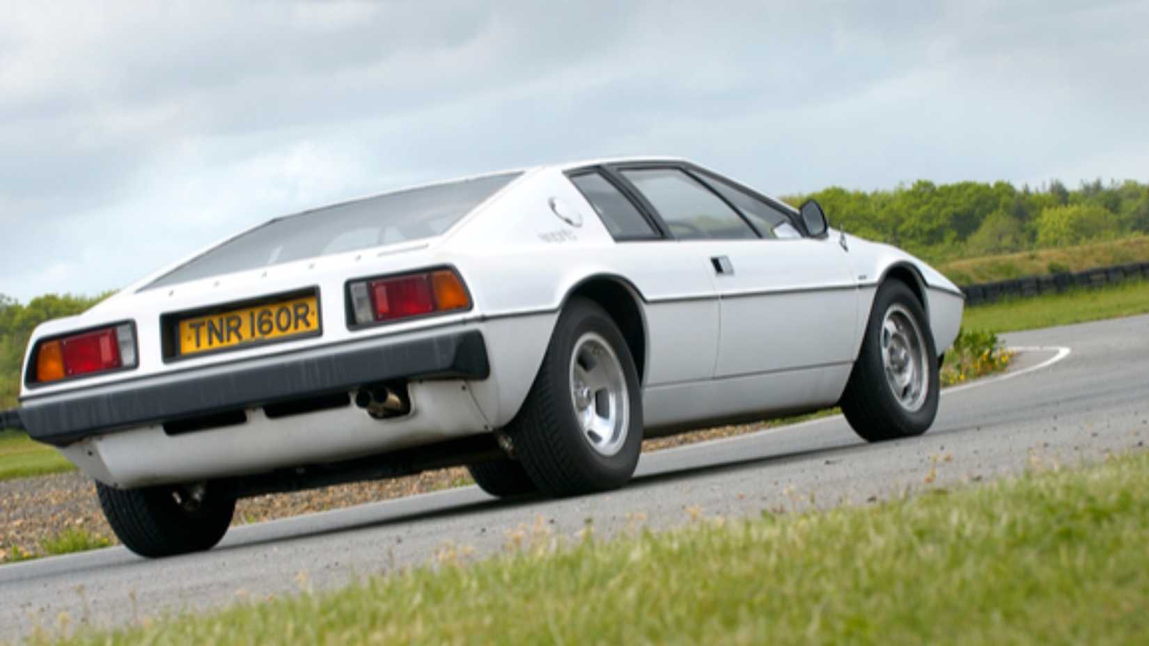 Lotus Esprit: From Iconic Design to Silver Screen Stardom