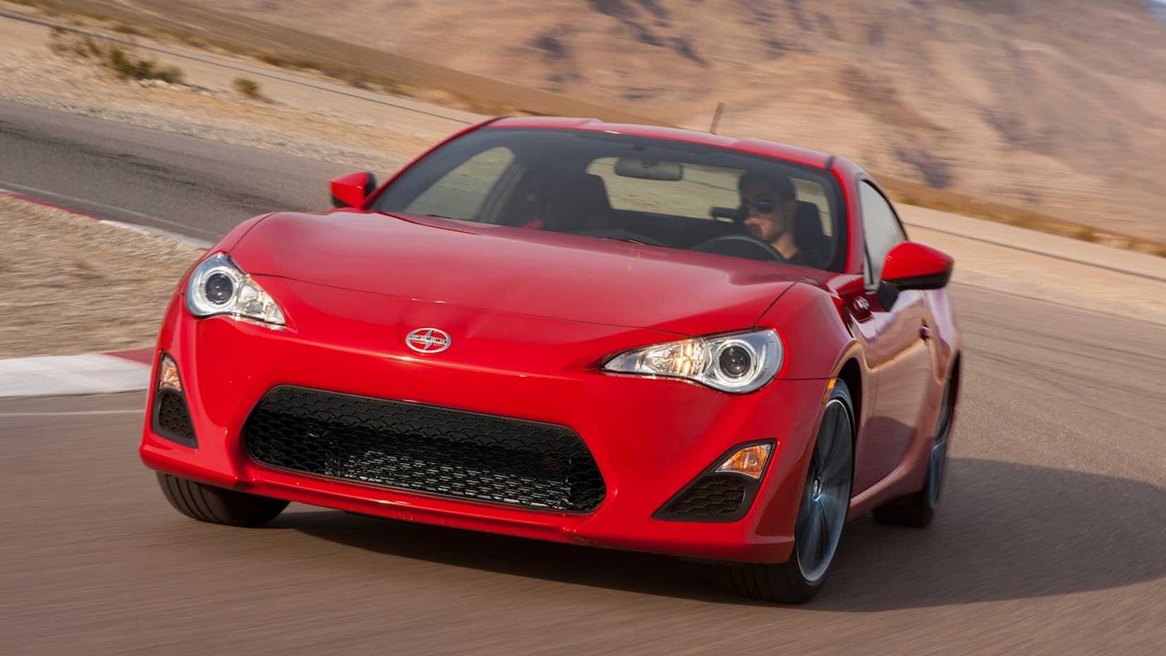 Scion FR-S Vs. Nissan 350Z: A Used Sports Car Budget Showdown