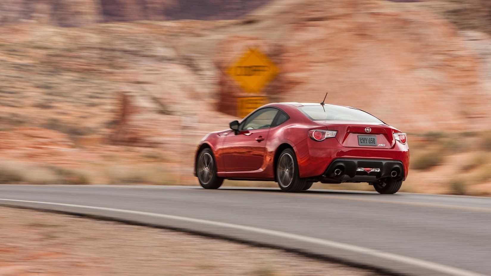Scion FR-S Vs. Nissan 350Z: A Used Sports Car Budget Showdown
