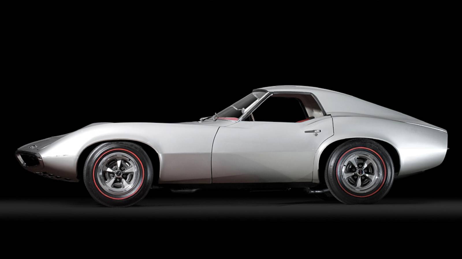 The Pontiac GM Refused To Build Because It Would Have Spanked The Corvette