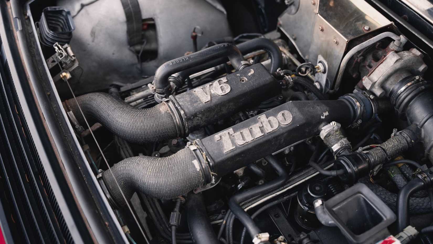 DeLorean DMC-12: The Unique Sports Car with a French-Sourced V6 Engine