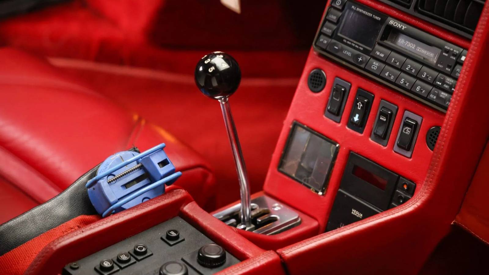 Iconic Cars With Dogleg Gearboxes