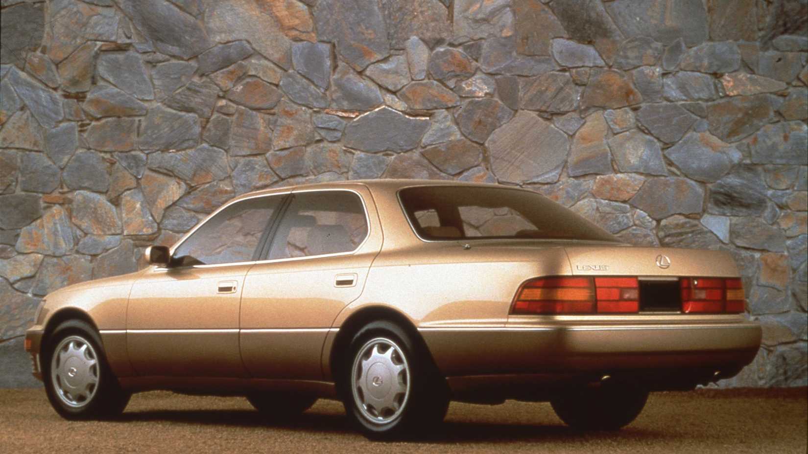 V8 Sedans From Lexus And Infiniti That Won't Be Repeated