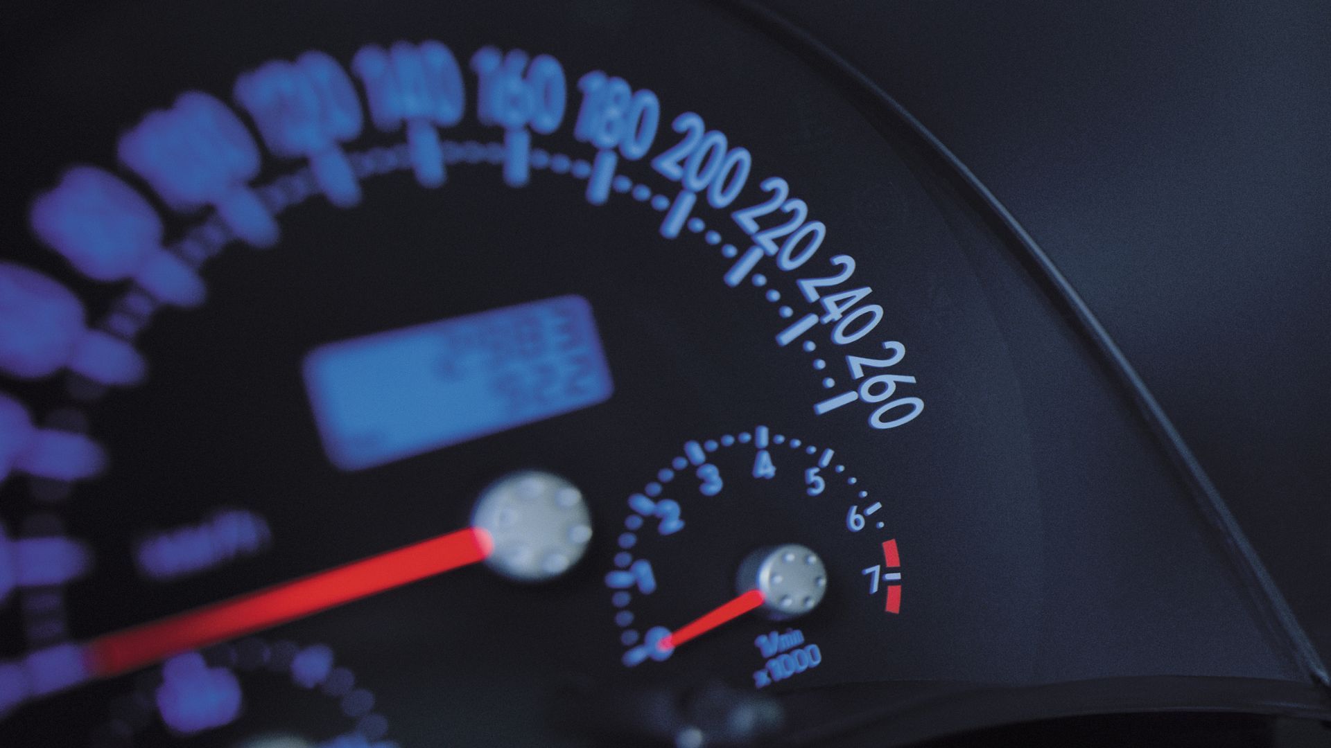 2005 Volkswagen New Beetle Pricing, Photos & Specs