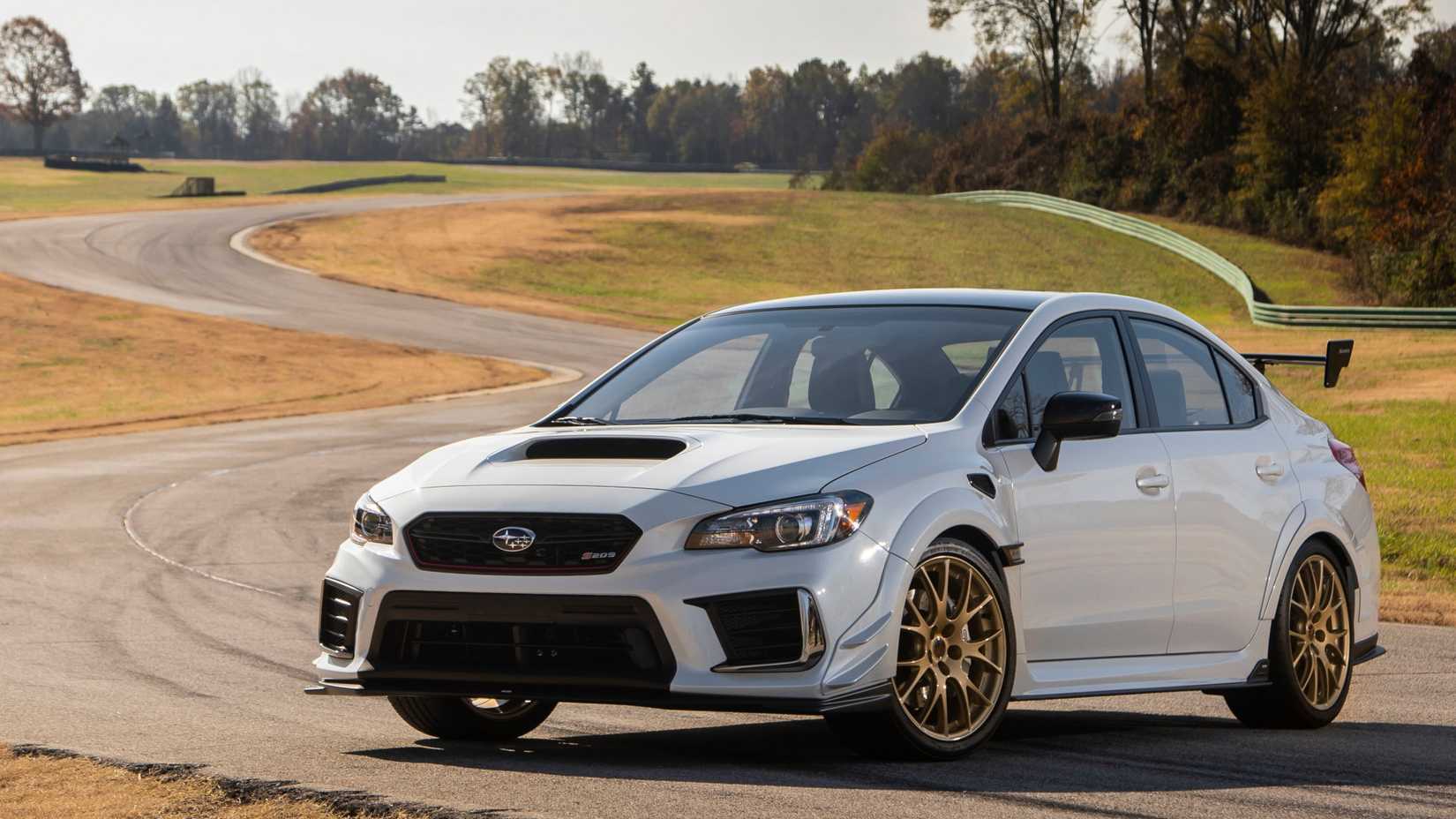 The Toyota Corolla GR Is The Only Manual, All-Wheel Drive Hot Hatch ...