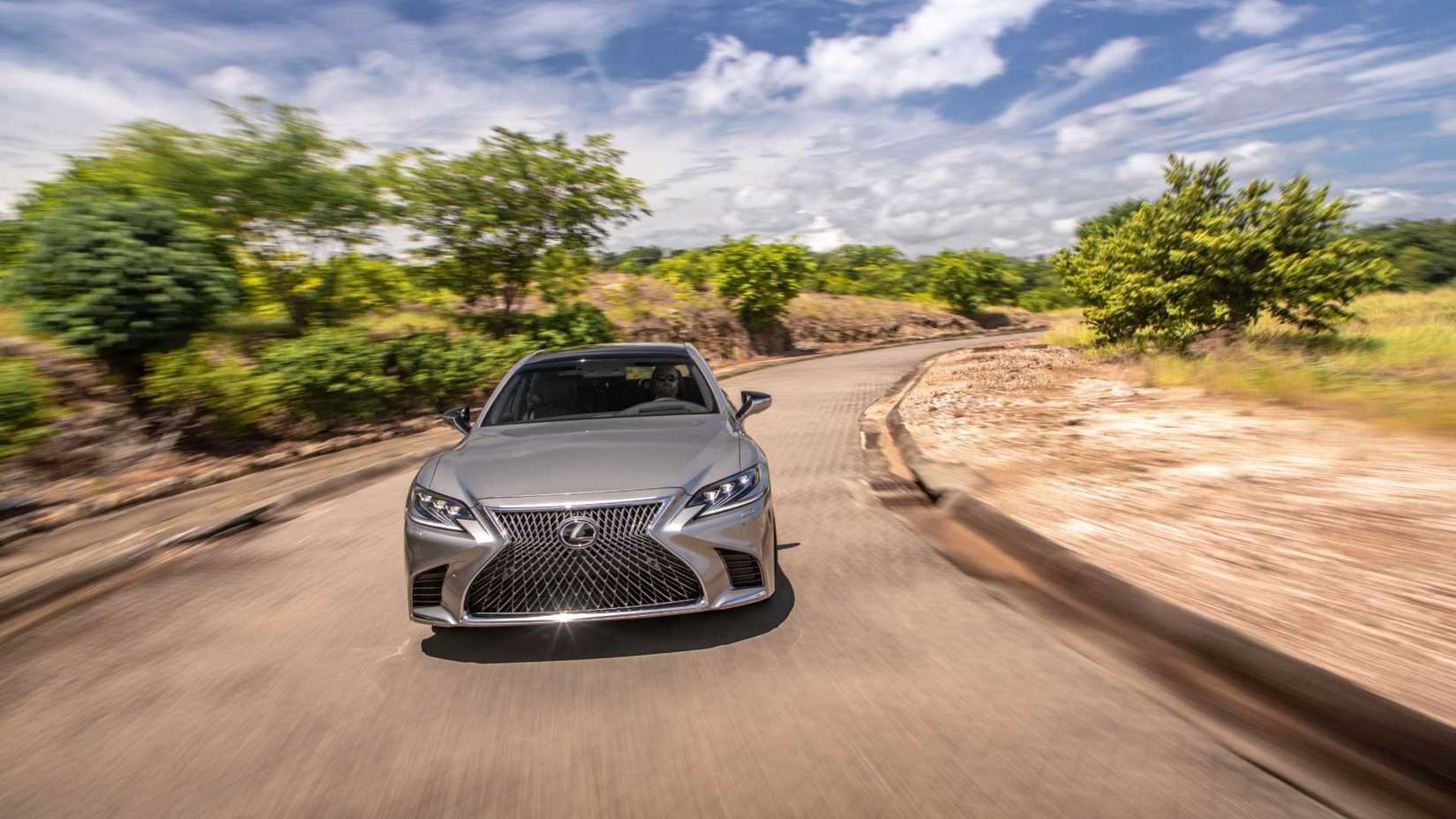 2017-2020 Lexus LS500/LS500h: The Ultra-Luxury Sedan Bargain