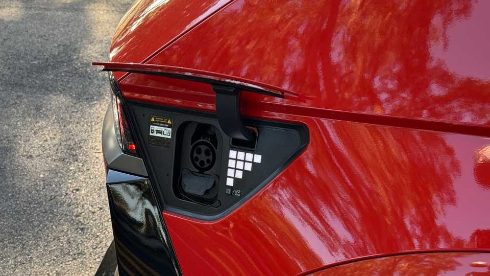 2025 Hyundai IONIQ 5 N Pricing, Photos & Specs