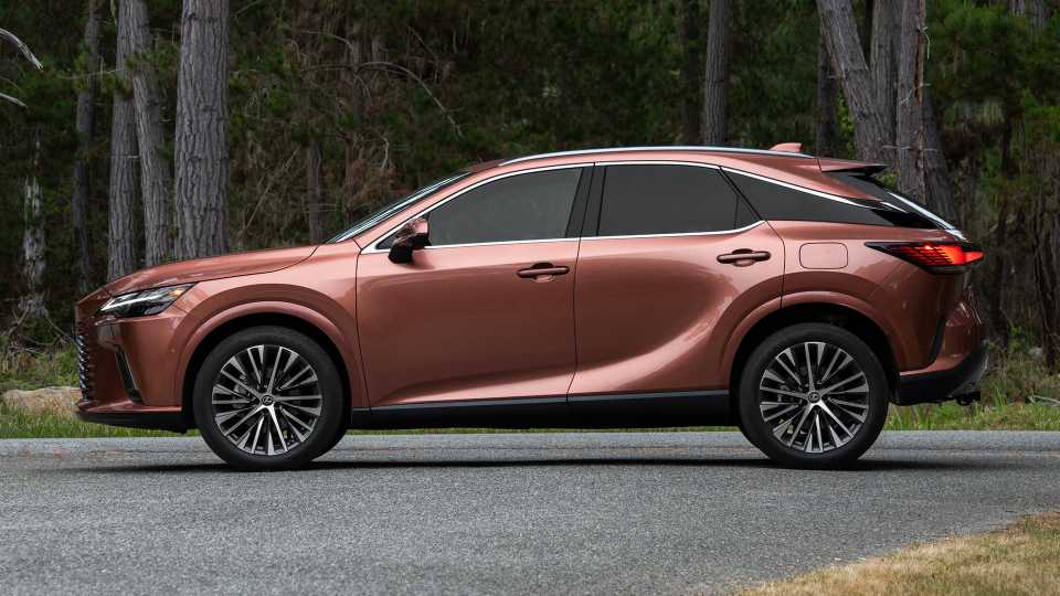 2025 Lexus RX Pricing, Photos & Specs