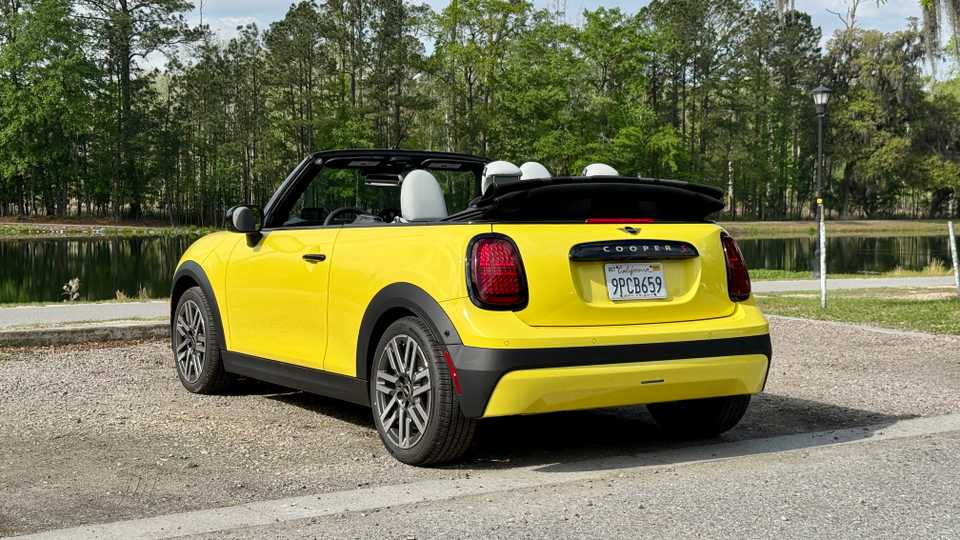 2024 Mini Cooper Convertible Pricing, Photos & Specs