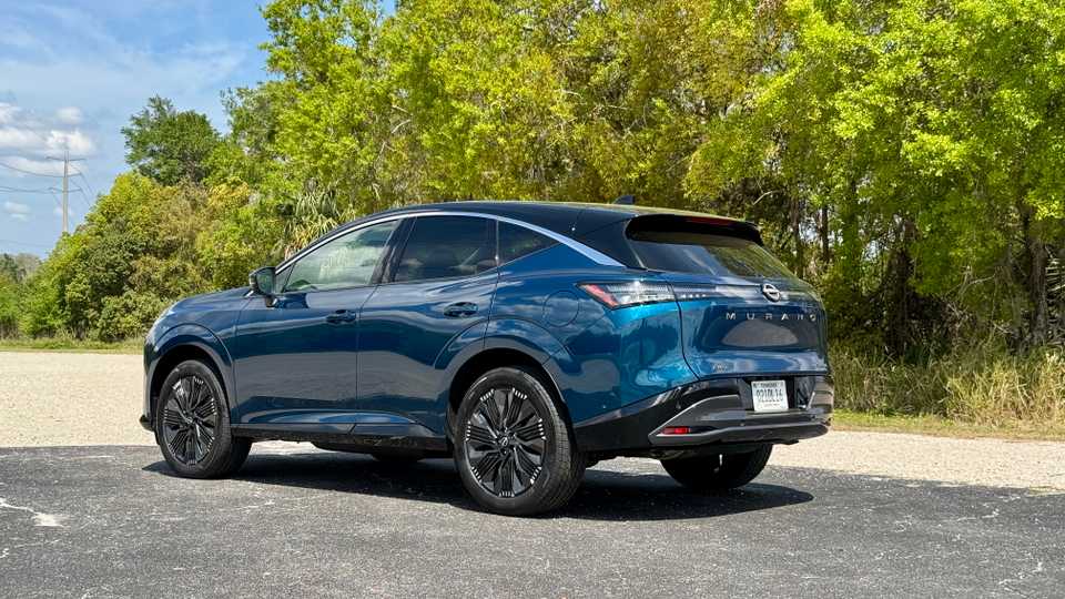 2025 Nissan Murano Pricing, Photos & Specs