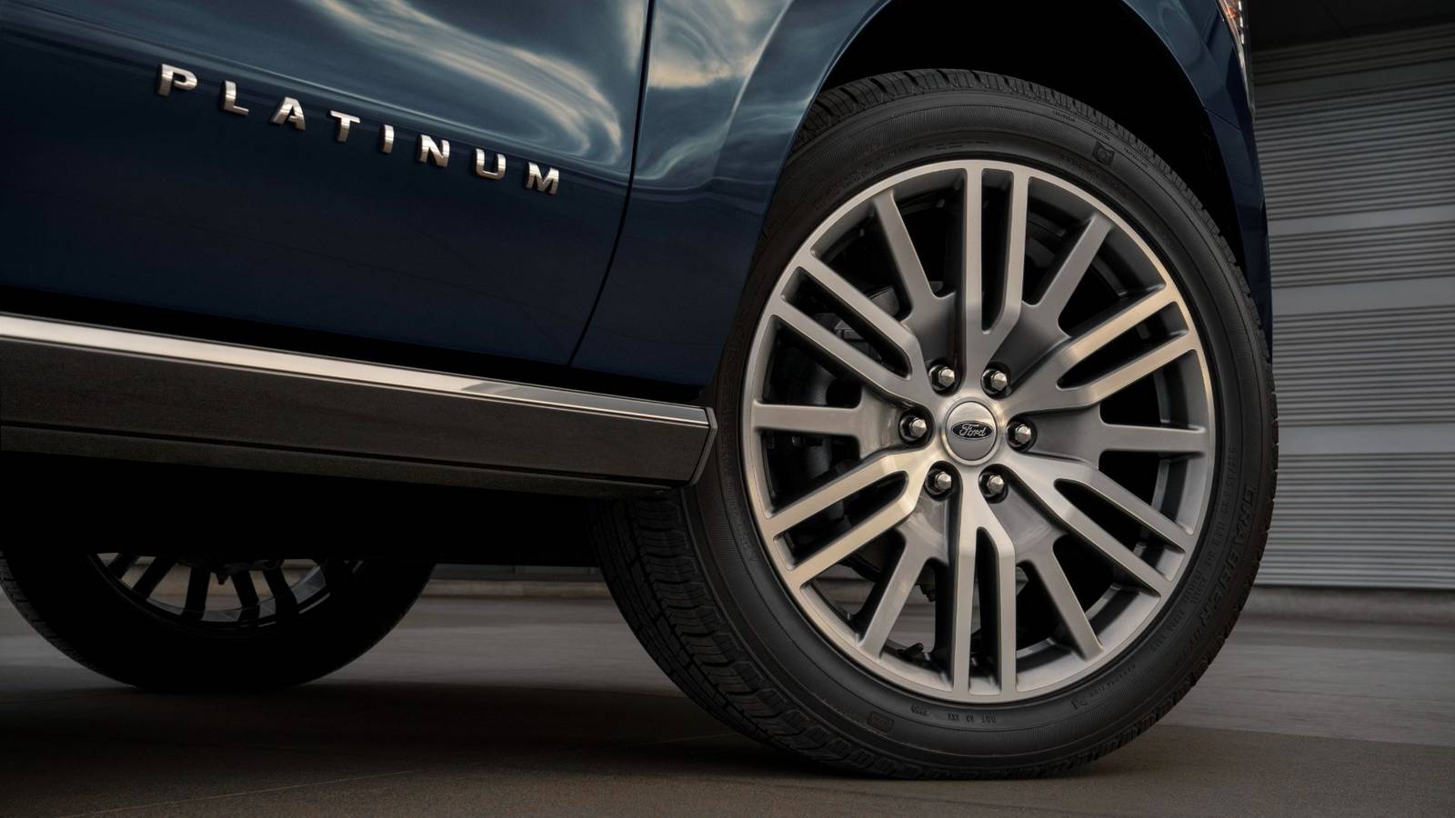 Ford's Final Ladder-Frame Expedition Is An Exceptional Used Buy