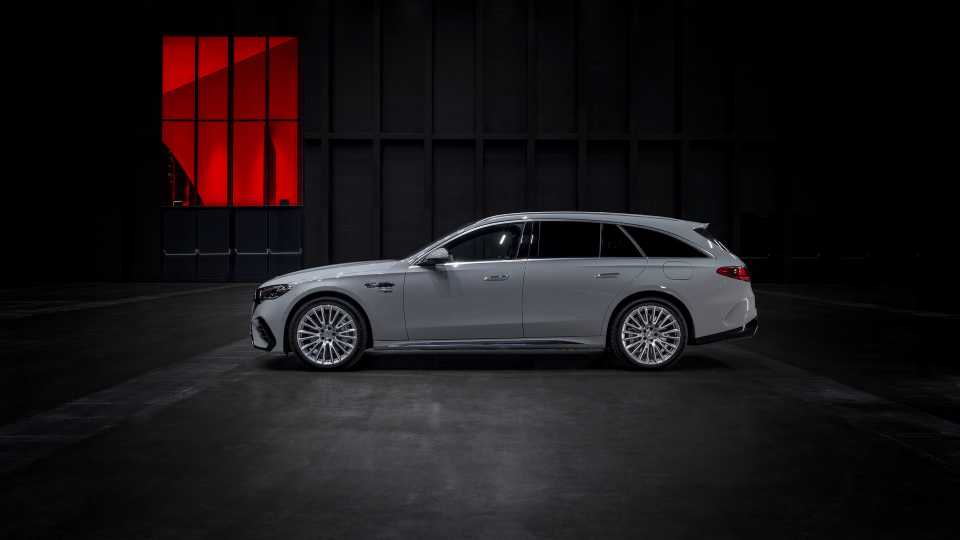 2026 Mercedes-AMG E53 Wagon Pricing, Photos & Specs