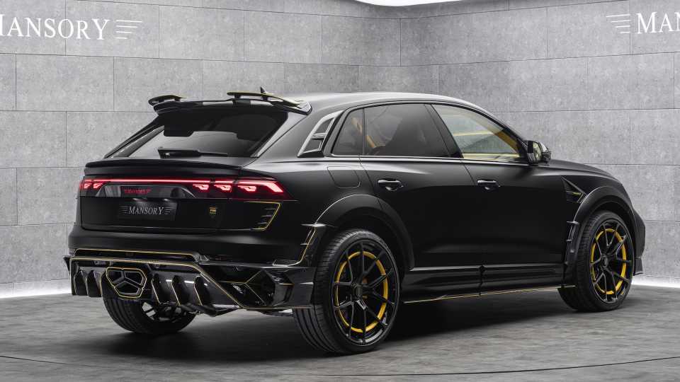 2025 Audi RS Q8 Pricing, Photos & Specs