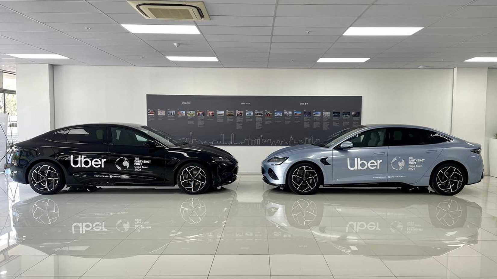 Lucid Gravity Will Be The Next Robotaxi With Uber And Nuro Driver