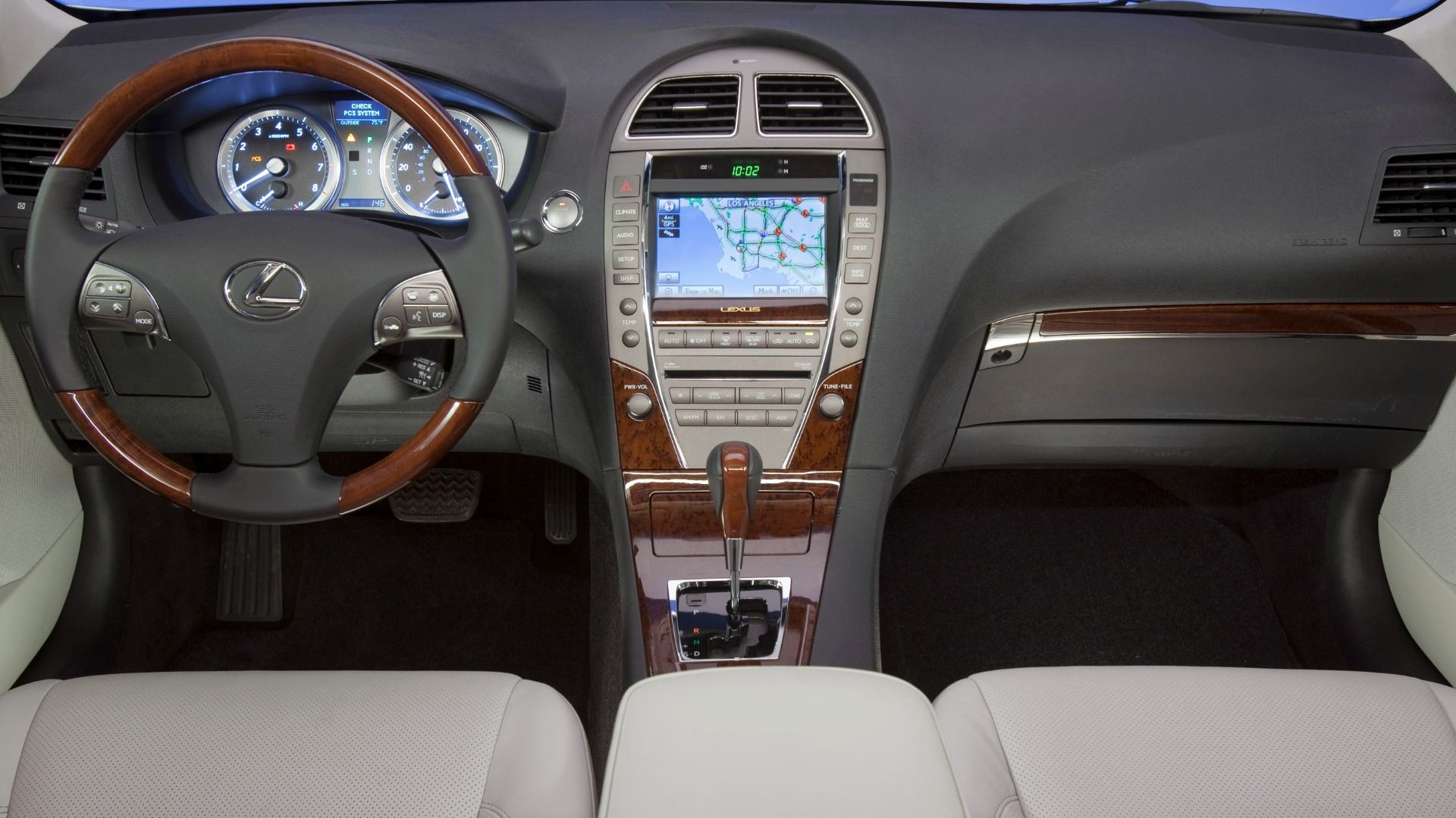 2010 Lexus ES Pricing, Photos & Specs