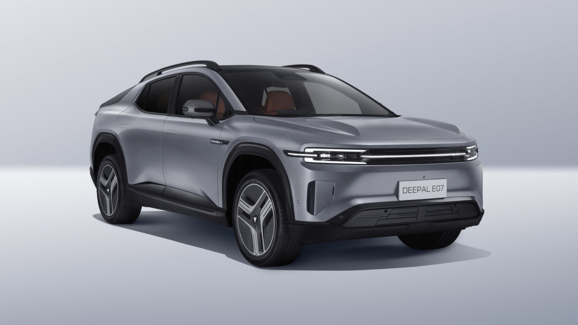 China's Transforming EV Pickup Finally Heading To More Markets