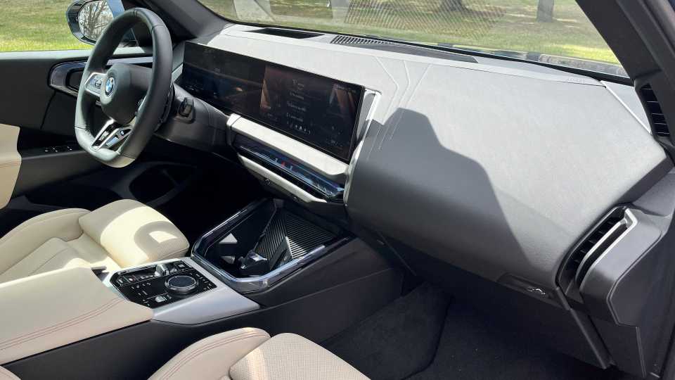 2025 BMW X3 Pricing, Photos & Specs