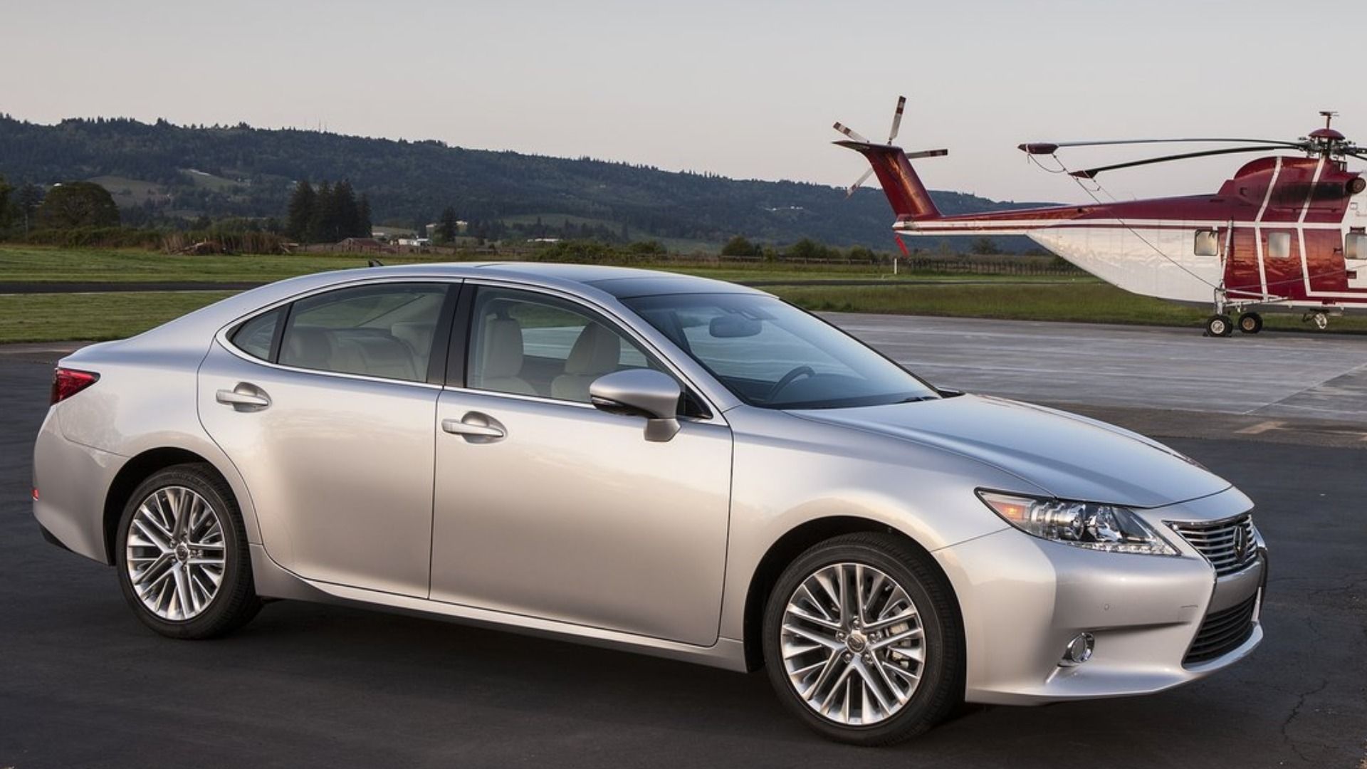 2013 Lexus Es Specs
