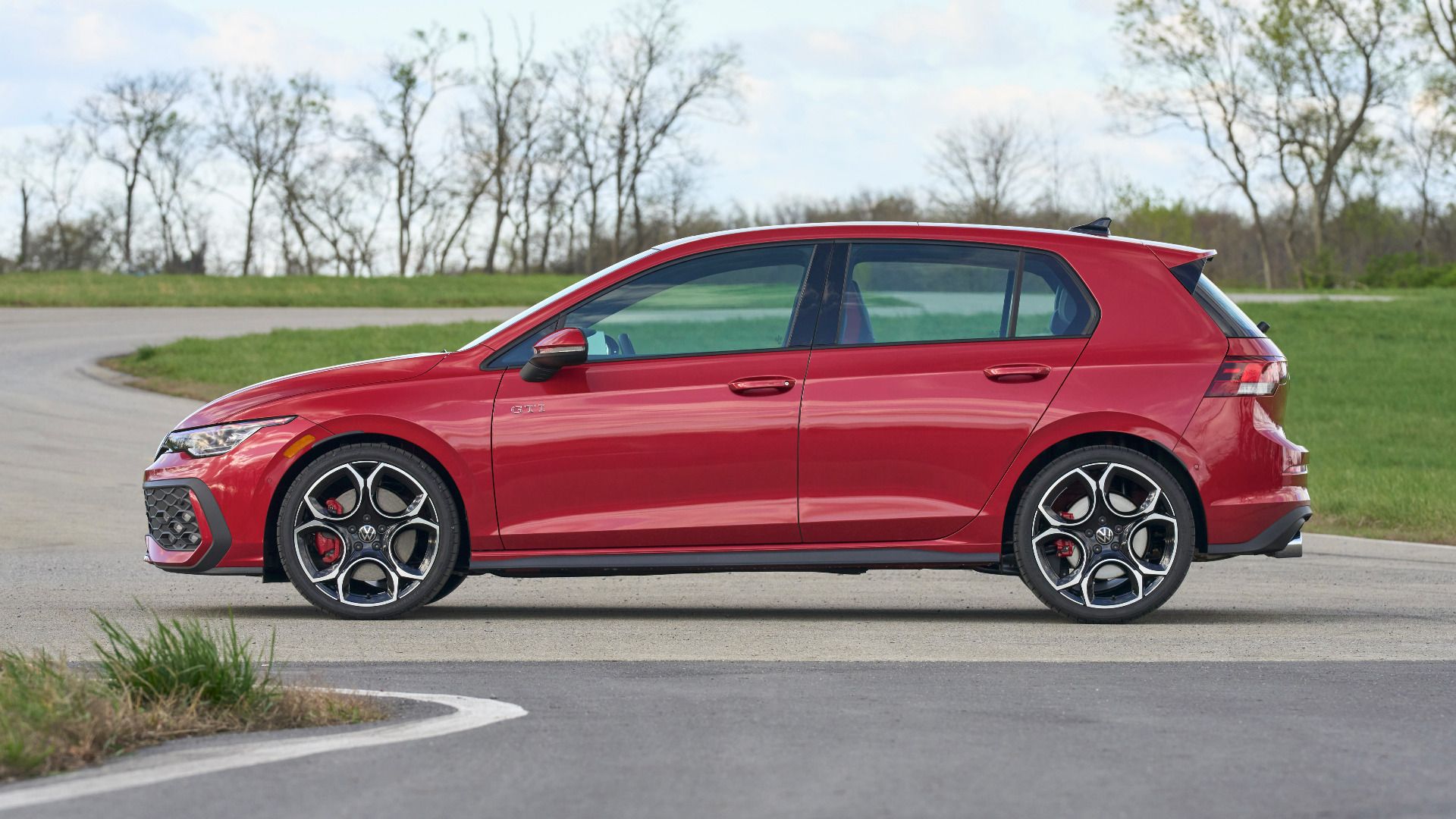 2025 Volkswagen Golf GTI Pricing, Photos & Specs