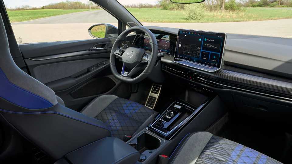 2025 Volkswagen Golf R Pricing, Photos & Specs