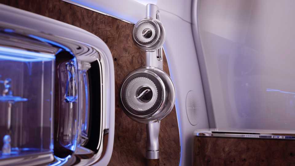 The Mercedes-Benz Vision V Concept Is The Living Room Of Your Dreams