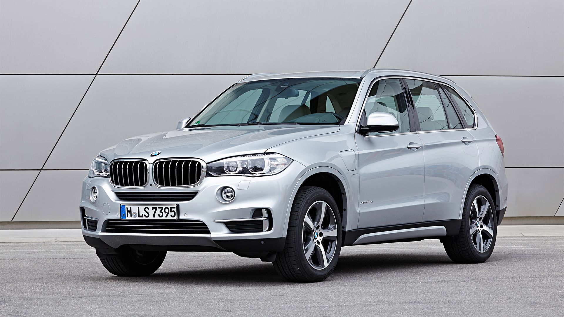 2015 BMW X5 Pricing, Photos & Specs