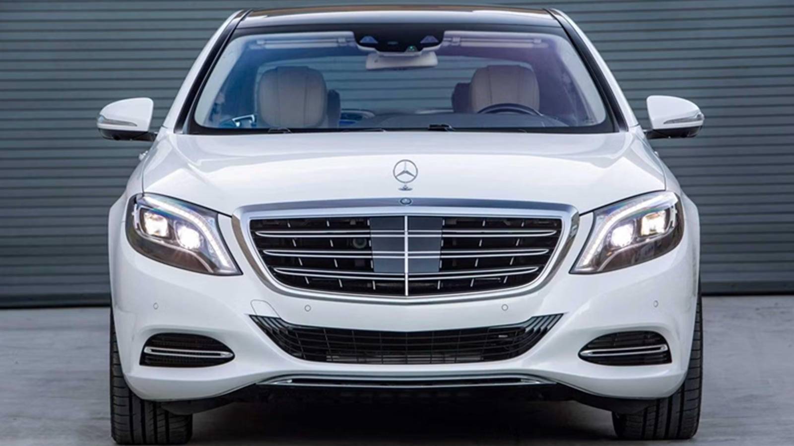 Why Mainstream Buyers Aren't Hunting Used Mercedes S-Class Bargains
