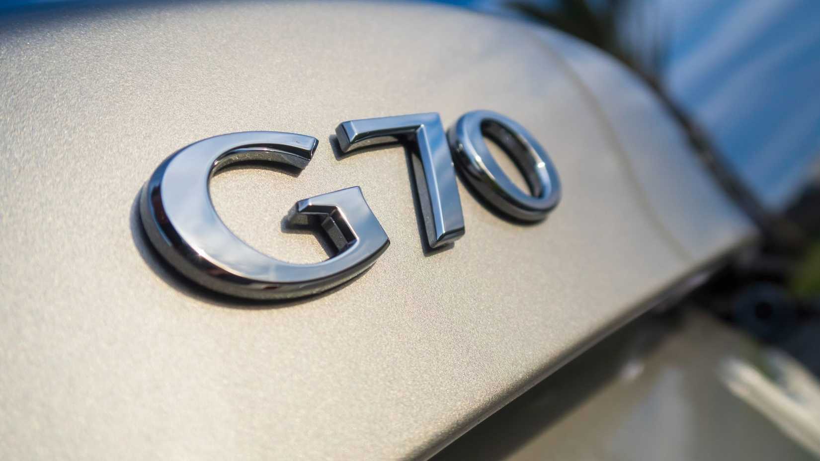 The Final Genesis With A Manual Gearbox Is A 255-HP Turbocharged Steal ...