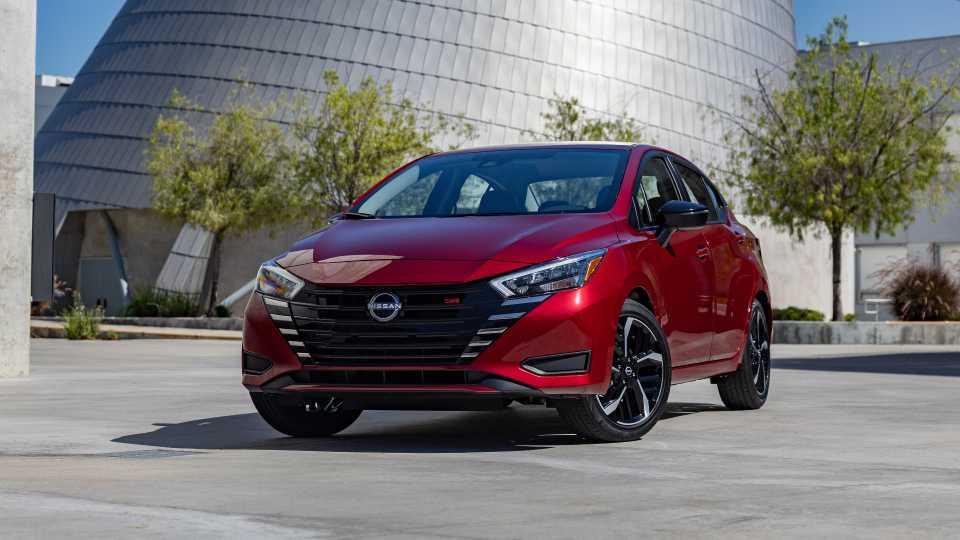 2024 Nissan Versa Sedan Pricing, Photos & Specs