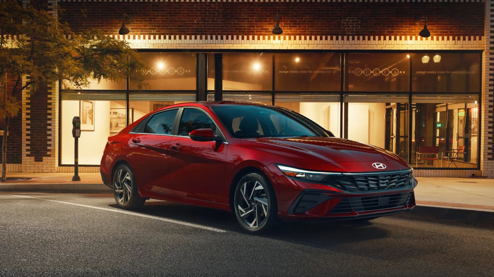 2025 Hyundai Elantra Pricing, Photos & Specs