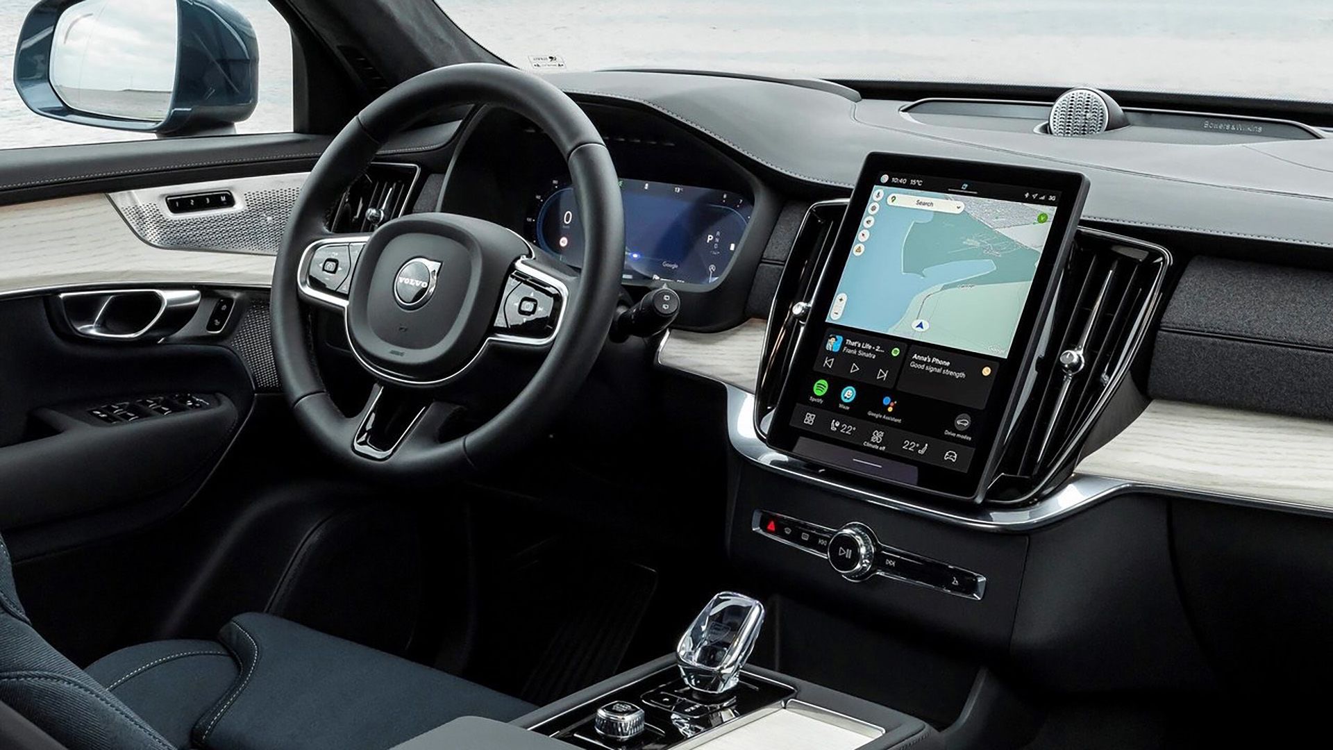 2025 Volvo XC90 Pricing, Photos & Specs
