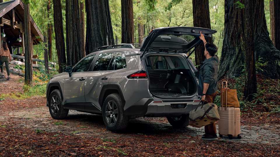 2026 Toyota RAV4 Pricing, Photos & Specs
