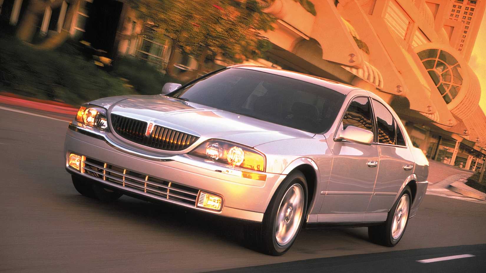 The Lincoln LS Had Help From Jaguar To Rival The BMW 5 Series